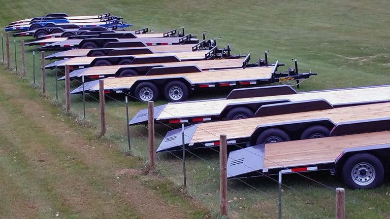 johnson-trailer-sales-lot-6 - Johnson Trailer Co.